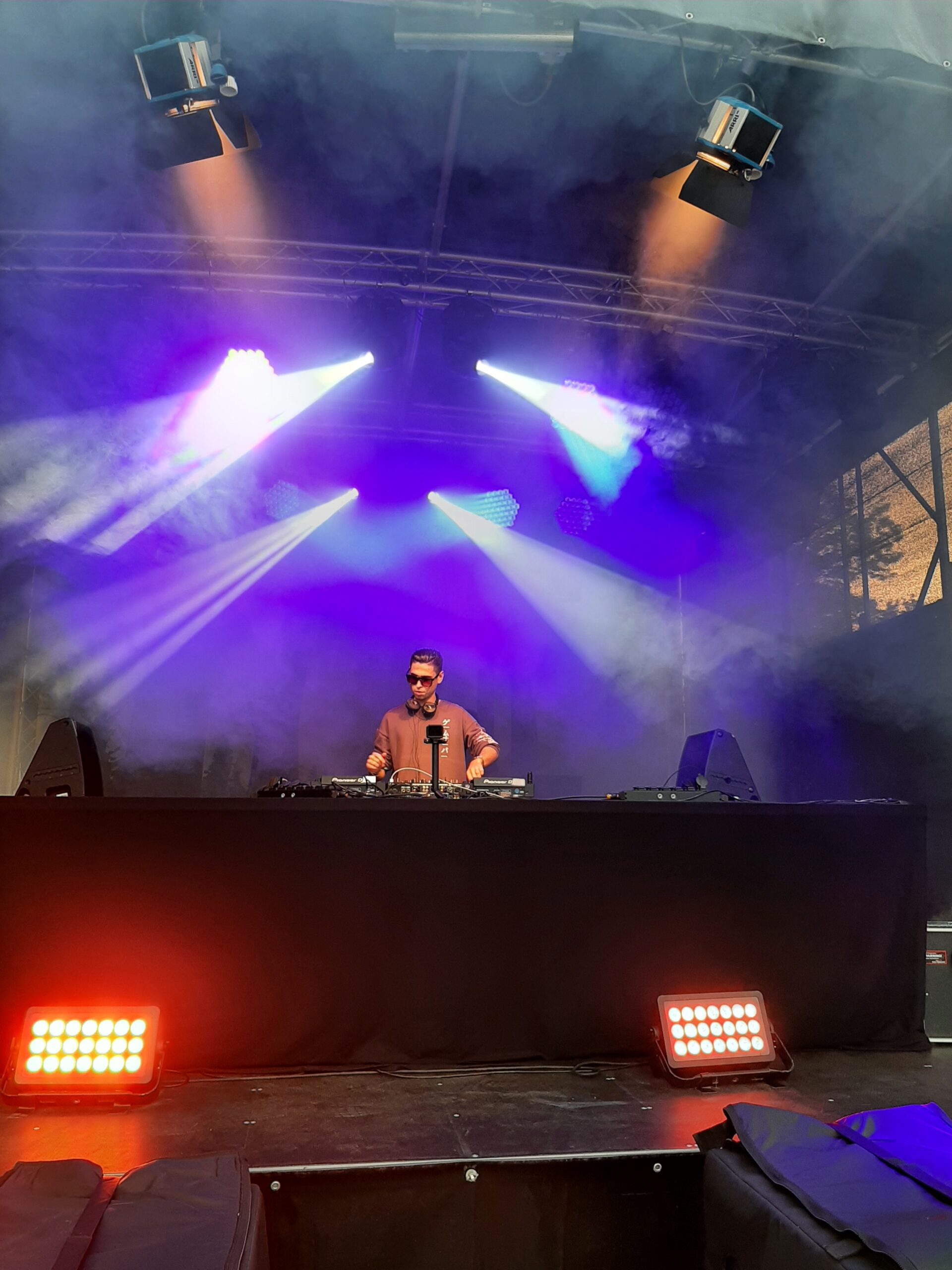 Justin Hahn - Professional Club DJ