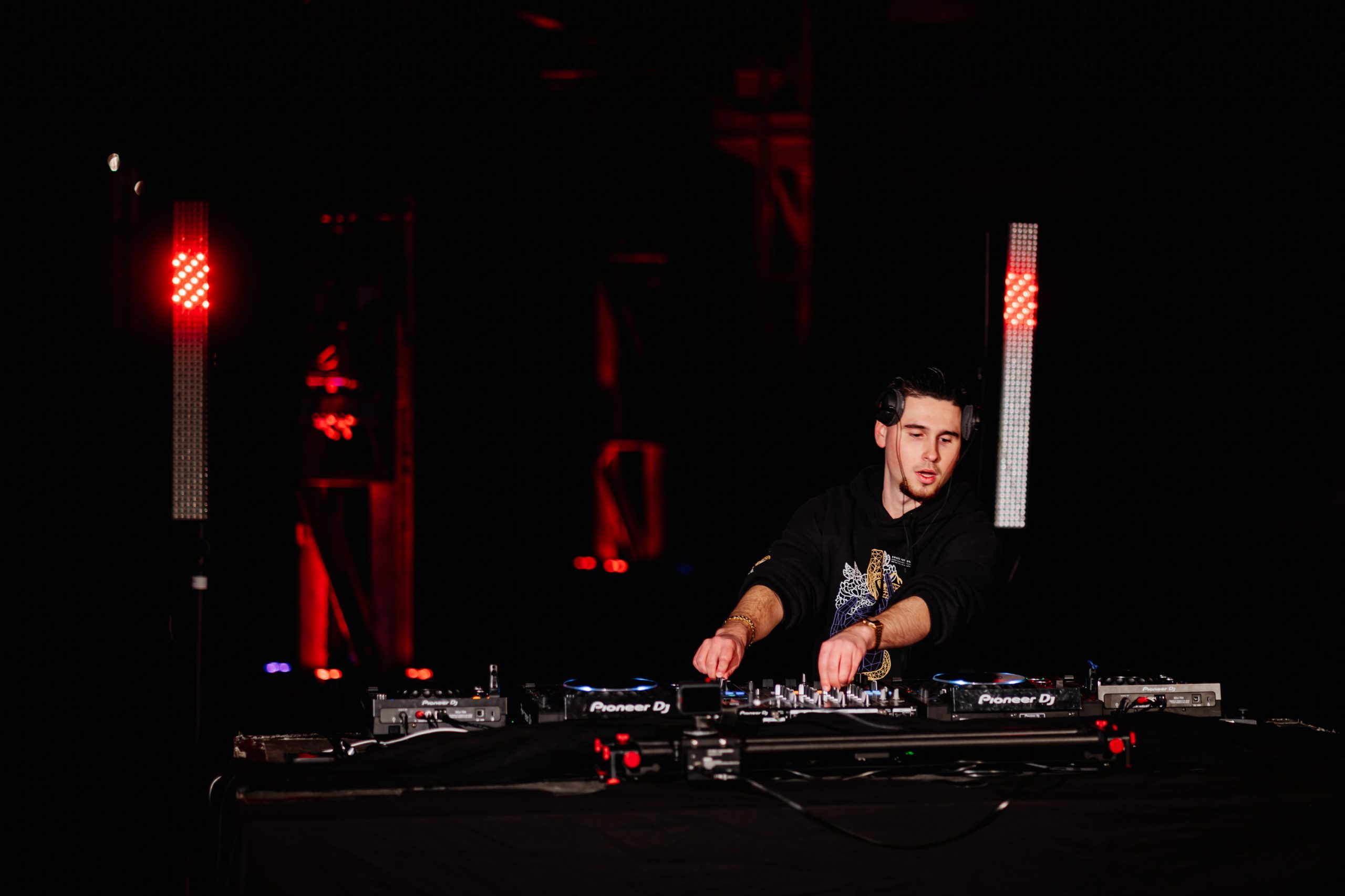 Justin Hahn - Professional Techno Artist